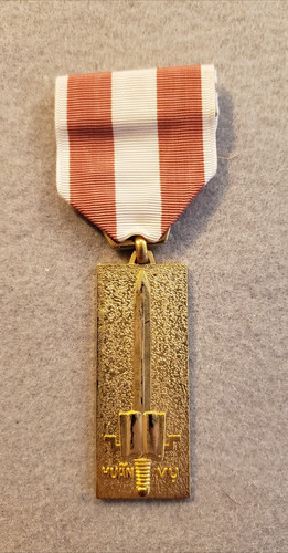 Vietnam Training Service Medal - 2nd Class - #FM3 | BunkerMilitary