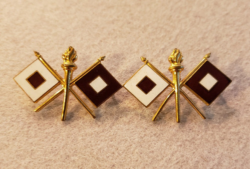 Pair - WW2 Army Signal Corps Insignias - Amico | BunkerMilitary