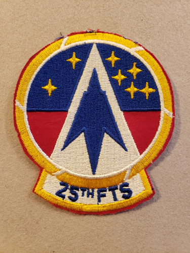 25th Flying Training Squadron Patch | BunkerMilitary