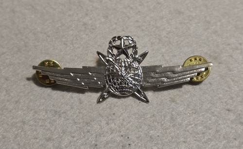 USAF Master Cyberspace Operator Badge | BunkerMilitary