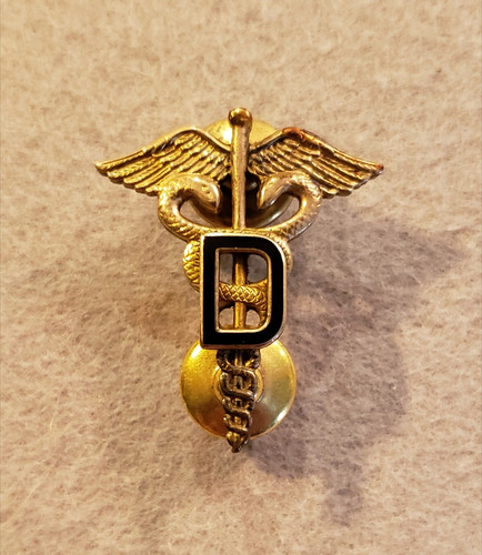WW2 Army Dental Corps Caduceus Insignia - Balfour | BunkerMilitary