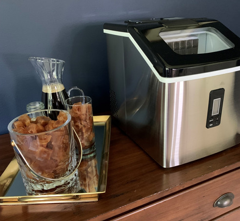 The World's First Coffee Ice Cube Machine