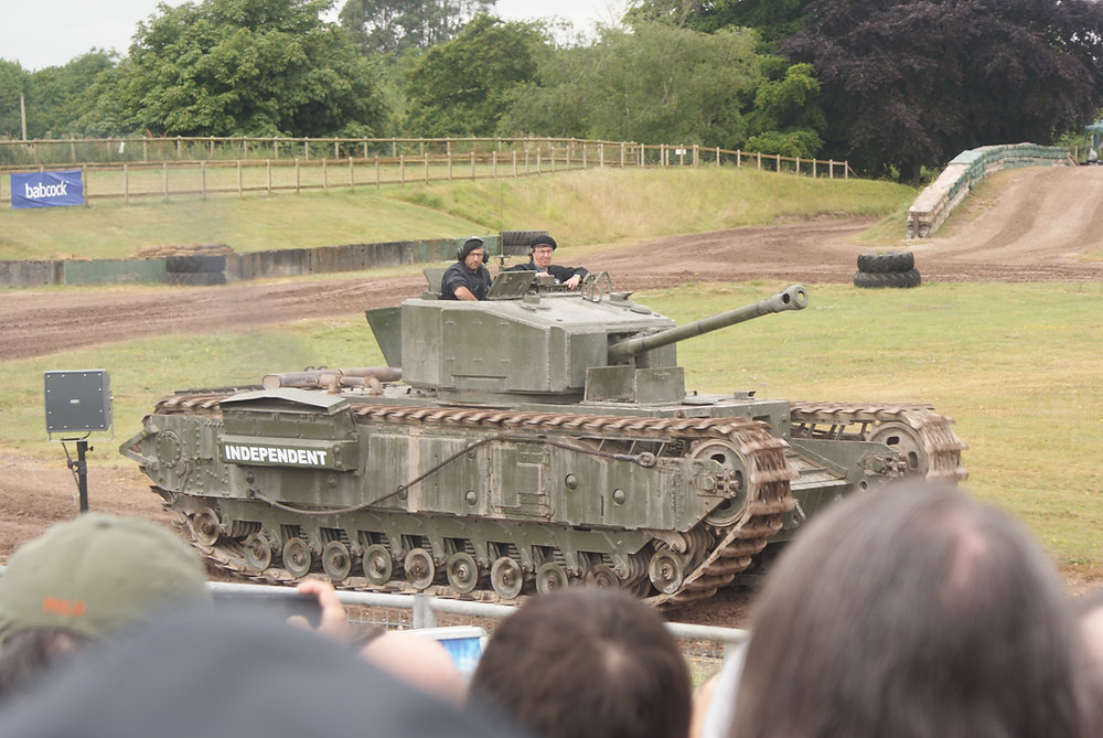 Churchill MK III - Heavy British WW2 Tank