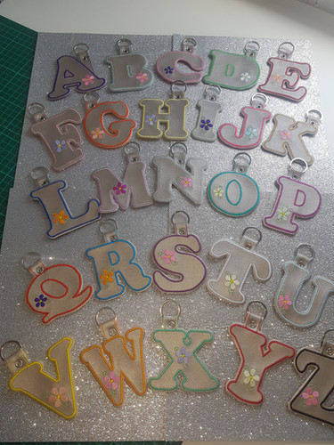 Daisy Alphabet Key-fobs A to Z | sew-heavenly-designs