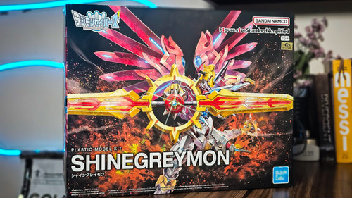 Amplified ShineGreymon - Figure-rise Standard | The Gear Store