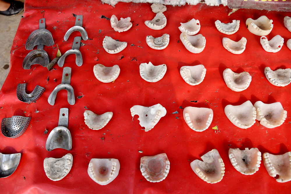 Photo Essay: Dand Saaz, The Tooth Maker – Span Foundation