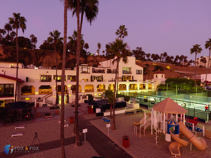 Jonathan Beach Club | foxandfoxdesign