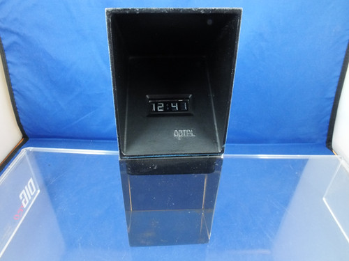 Optel Dynamic Scattering LCD DSM Digital Watch Table Desk Clock Vintage ...