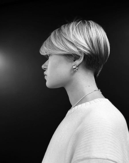 Hair Styles for Women, Haircuts for Ladies in Toronto, Canada | HairHub