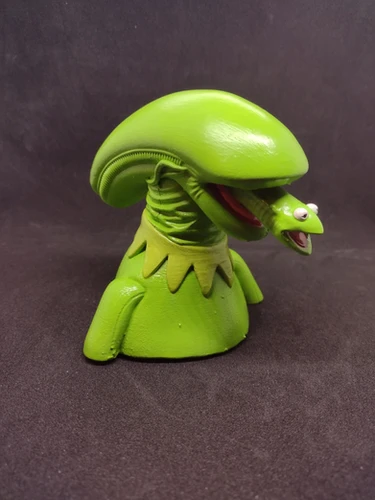 Xeno-Muppet designed by Hex3D | Nerdy's Minis