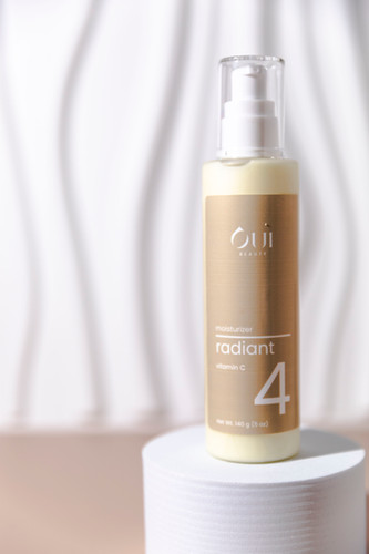RADIANT Moisturizer | Oui Cosmetics