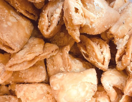 SAMOSA MATHI BOX | Gupta Dry Fruits