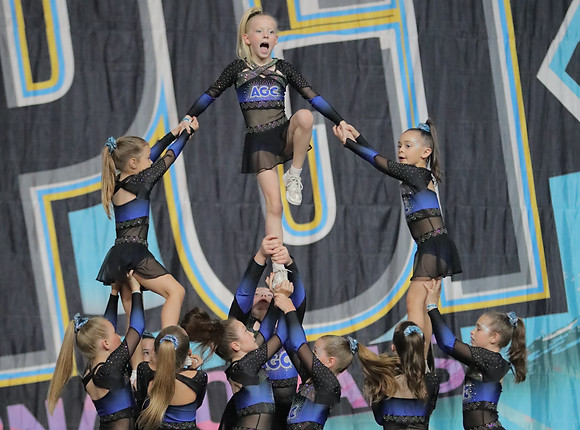 CHEERLEADING | Aerial