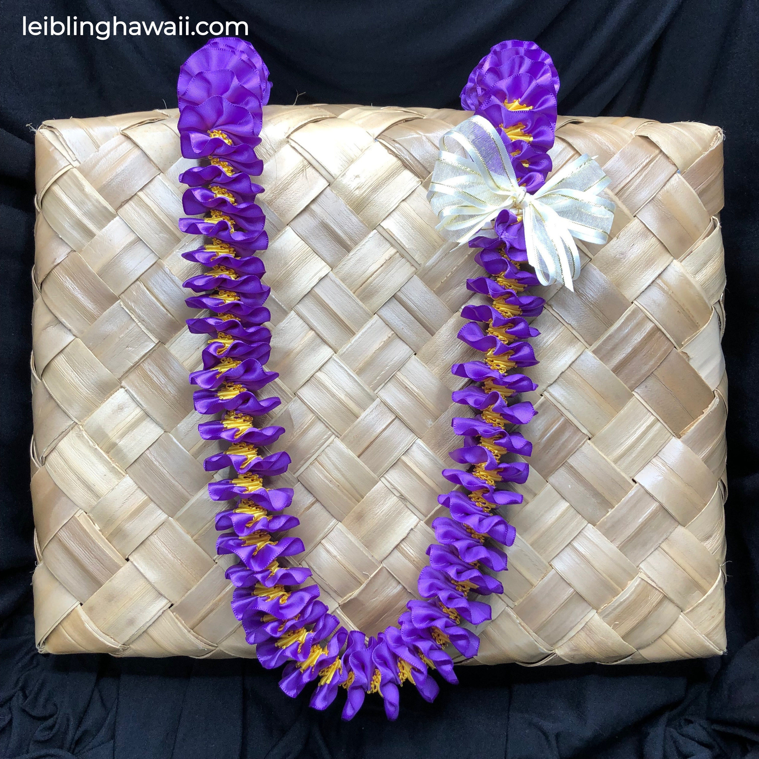 Spiral Lei | leiblinghawaii.com