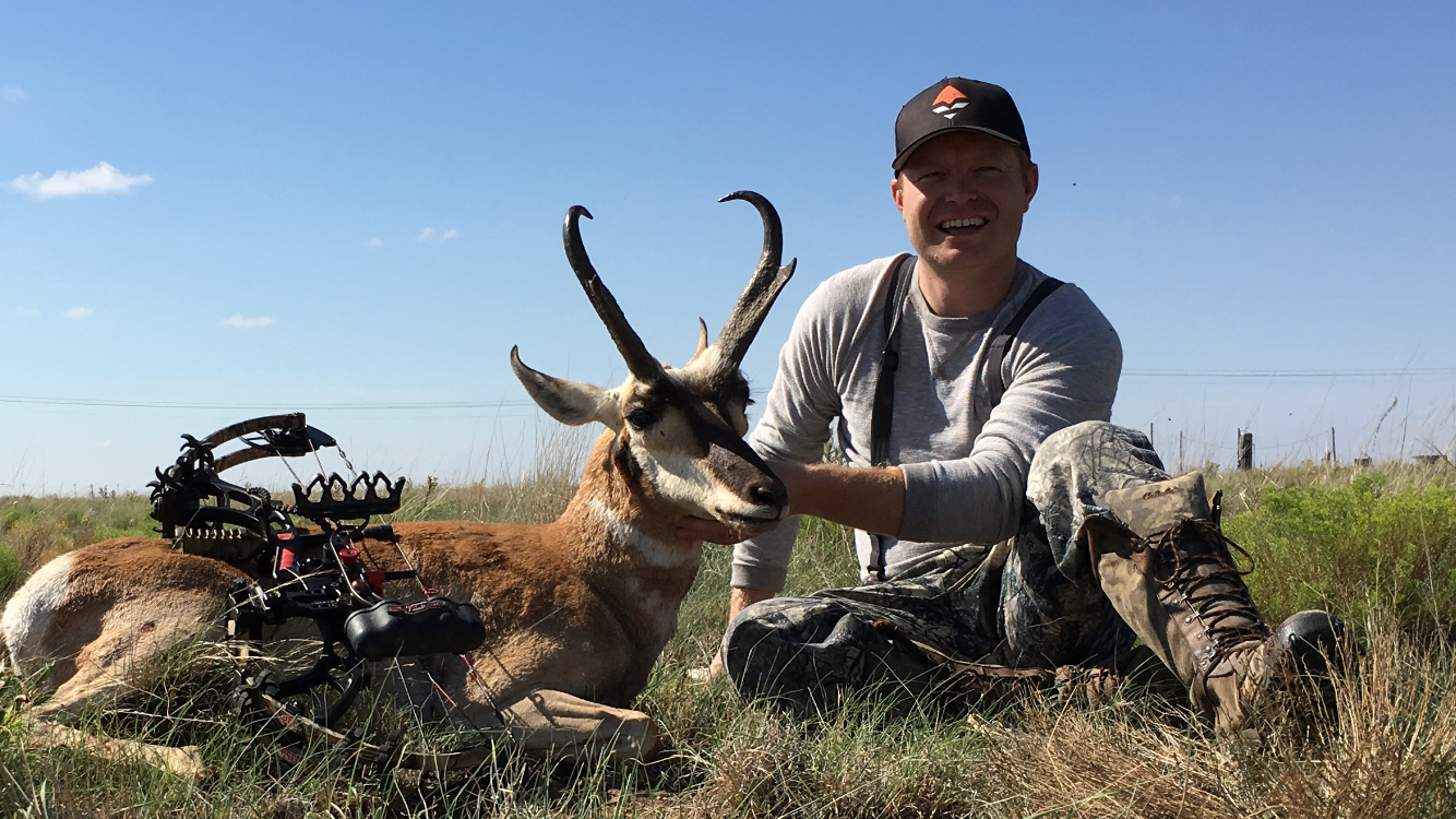 Photo gallery successful hunts Quail Elk Antelope Barbary Sheep Coyote