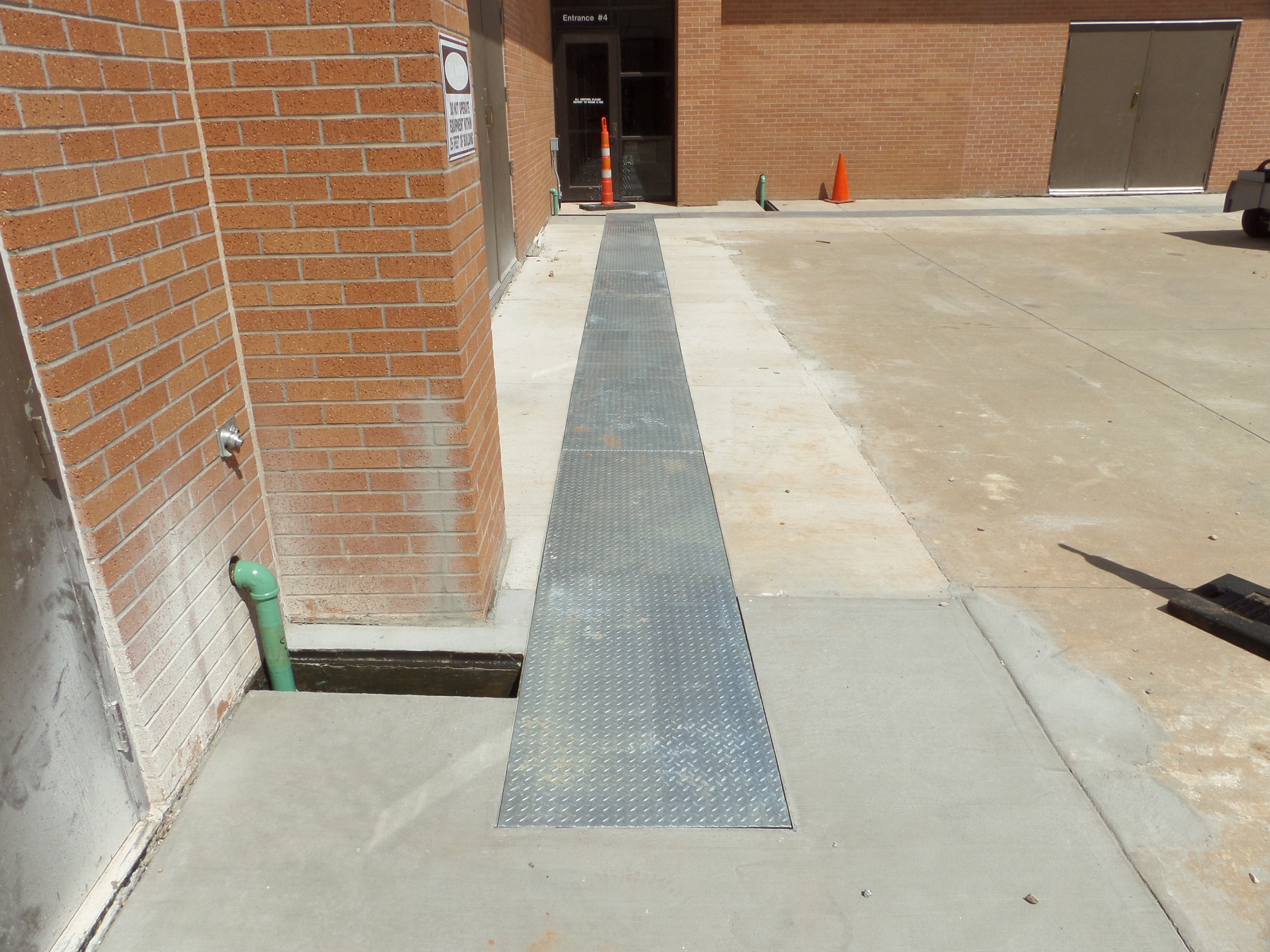 Utility Trenches I United States I Eric'sons Dura Trench