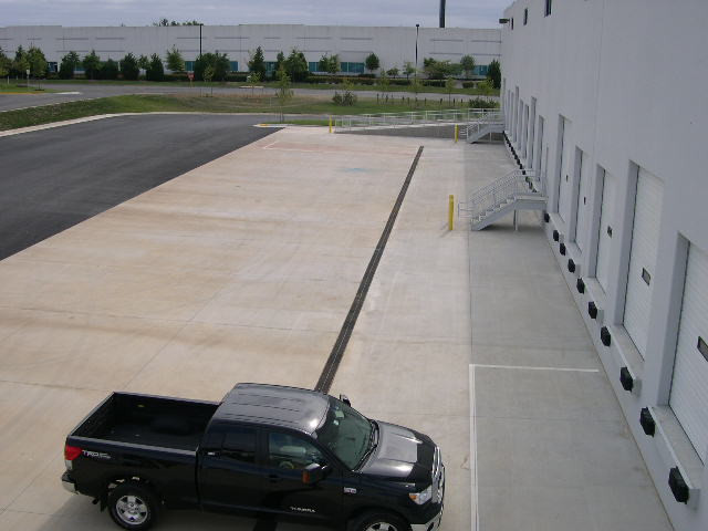 Truck Dock Trench Drains I USA I Eric'sons Dura Trench
