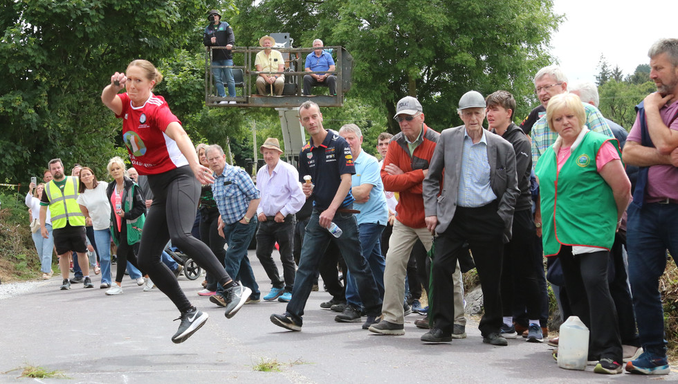 Home | Irish Road Bowling