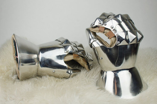 Trinity Gauntlets