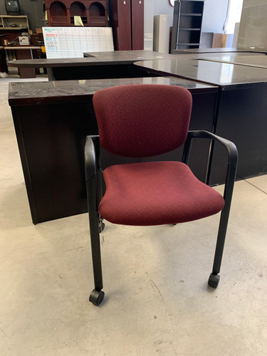 Black and maroon rolling guess chair | Rosewood