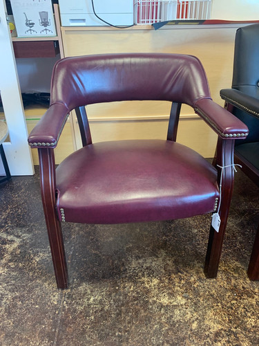 DHS271 Montgomery Guest Chair | Rosewood