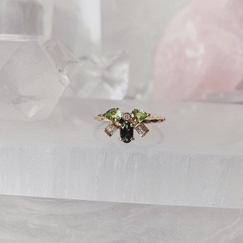 MUSKA Ring - GREEN | evanogajewelry
