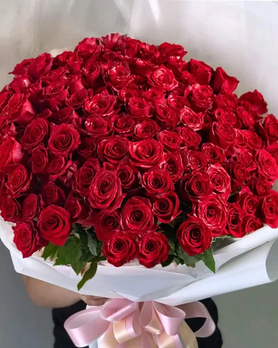Century of Love Rose Bouquet (100 Roses) | Patricias Flowers