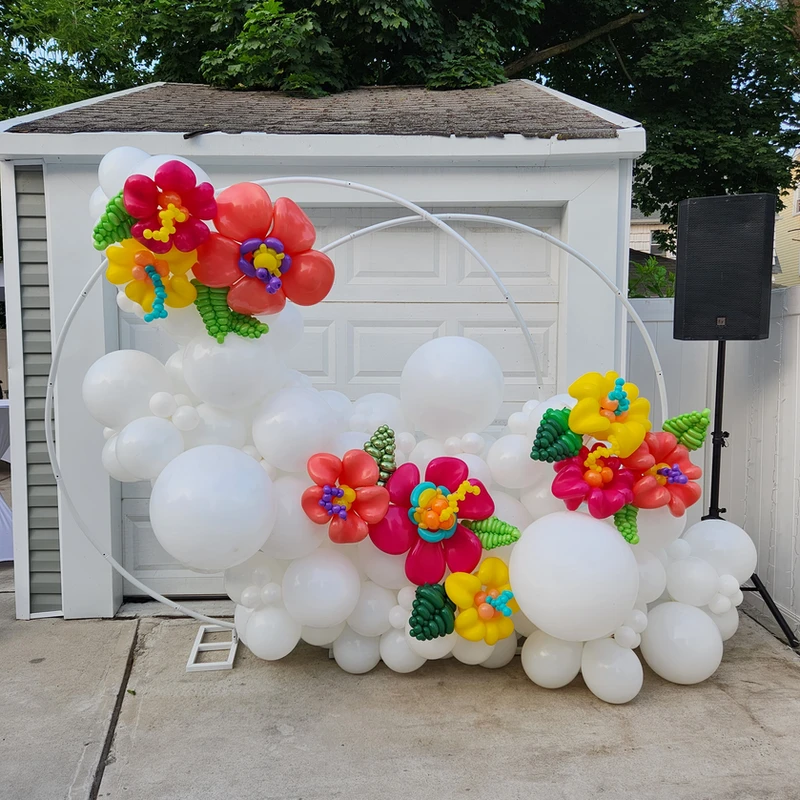 Balloon Distortion and Weaving | Aviator Balloons