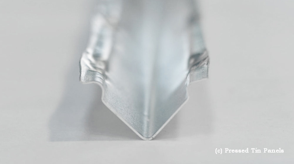 pressed-aluminium-borders-internal-angle-corner