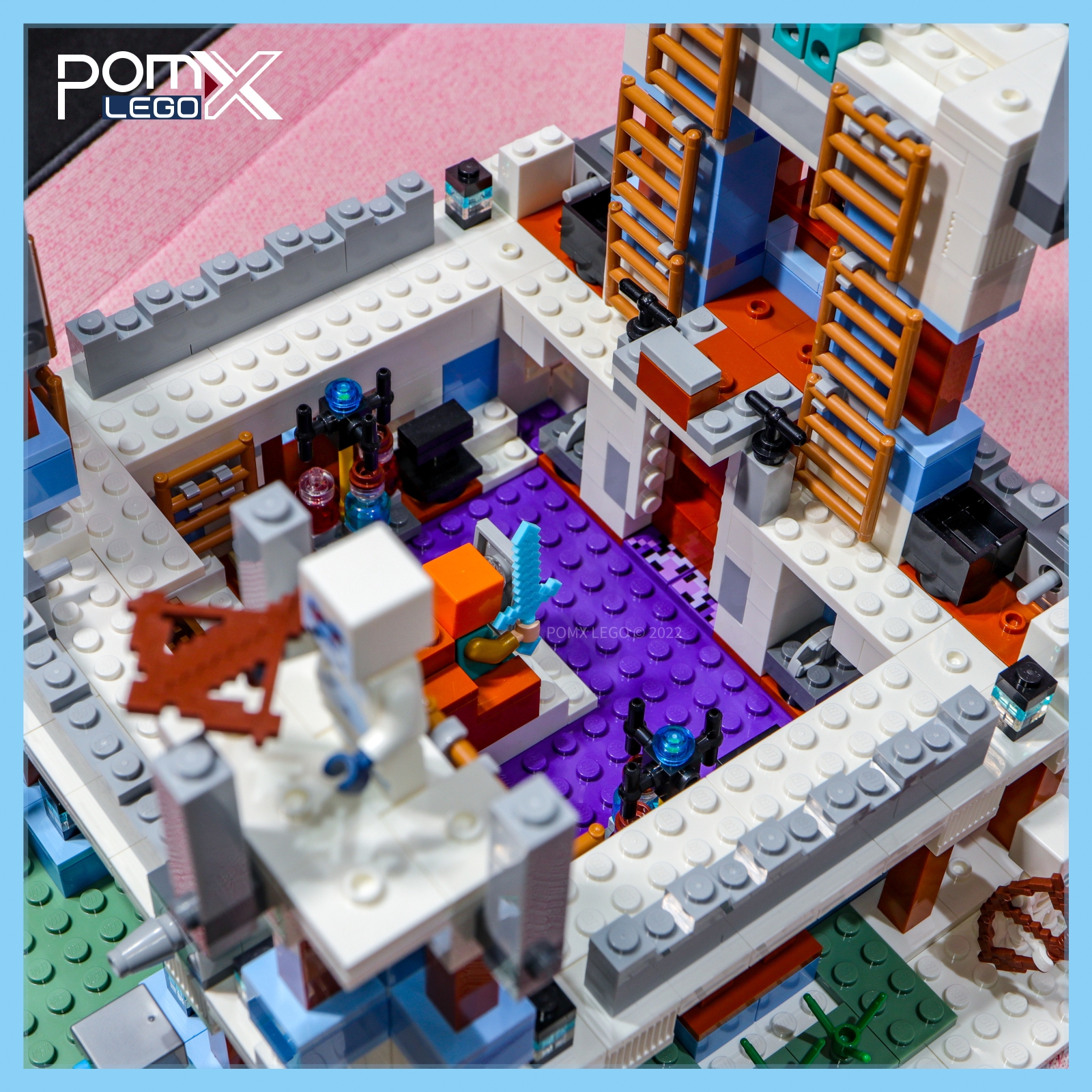 LEGO MOC The Ice Castle X2 by pomx | Rebrickable - Build with LEGO