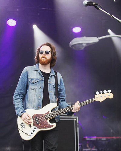 ALEX HICKS - MODERN SPACE & GRAYWATER | DR Strings