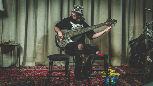 HENRIK LINDER - DIRTY LOOPS | DR Strings