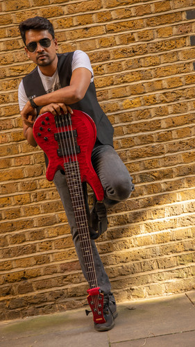 AALAAP RAJU - MAKKA BAND | DR Strings