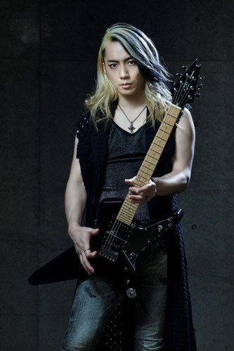 SYU | DR Strings