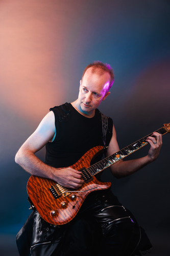 BRIAN HUNSAKER | DR Strings