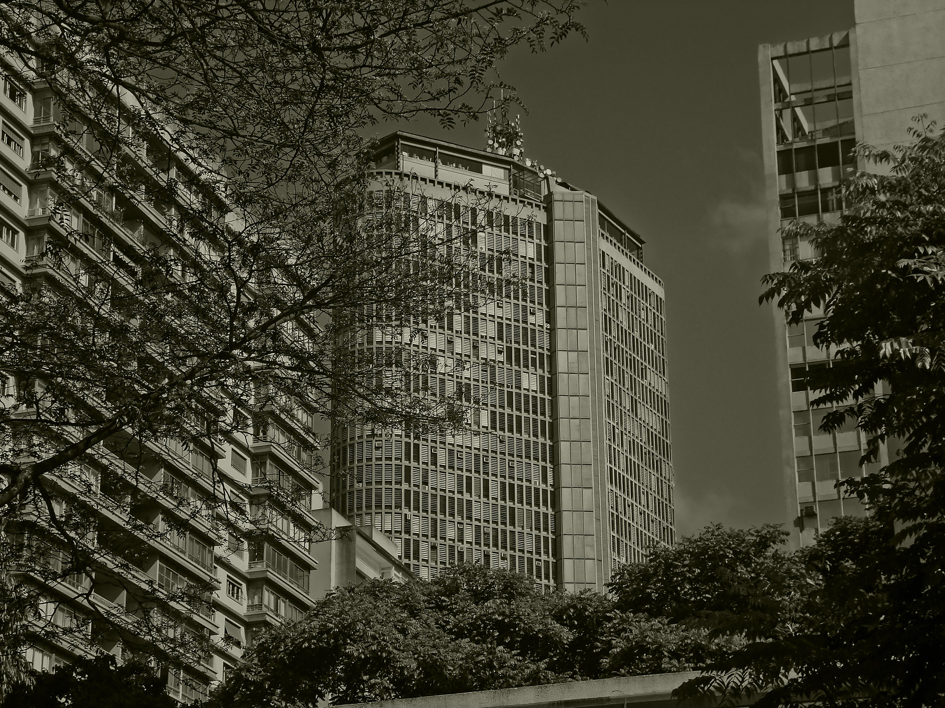 Conheça mais sobre Franz Heep, o arquiteto que projetou o Edifício Itália