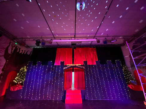 Tech Crew | Thomas Charnock