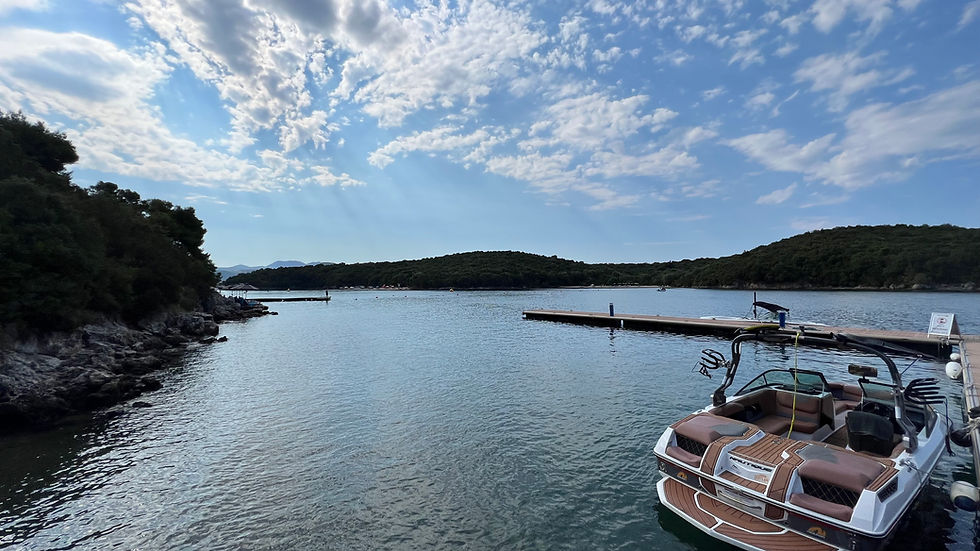 Unit 3 | Thomas Charnock