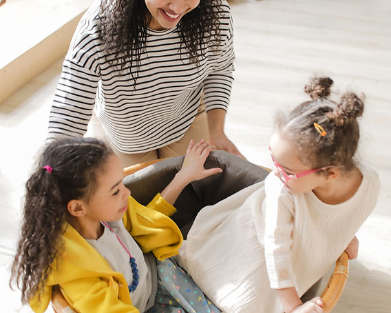 Nannies | Nannyknowsbest.org