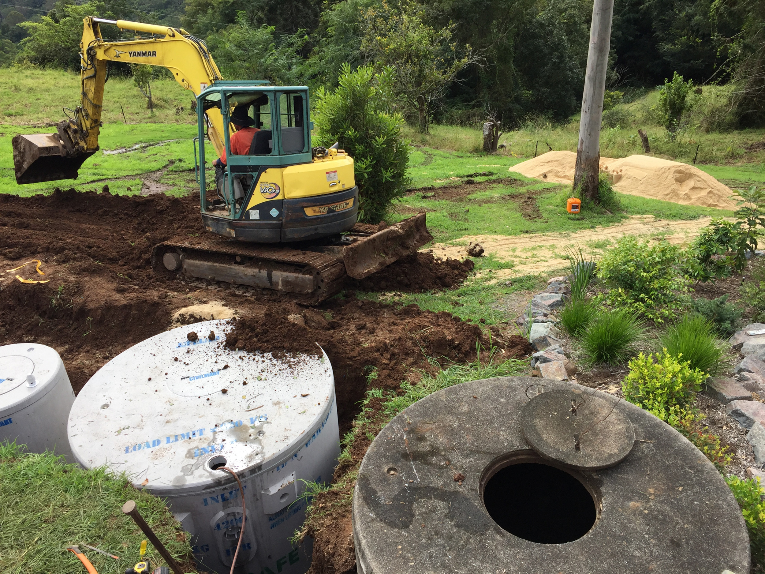 HSTP & SEPTIC SYSTEMS | Griffith Plumbing | Your home sewage specialists
