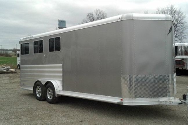 2015 Featherlite 9551 - 7'6" Tall x 7'6" Wide | harrisontrailers2
