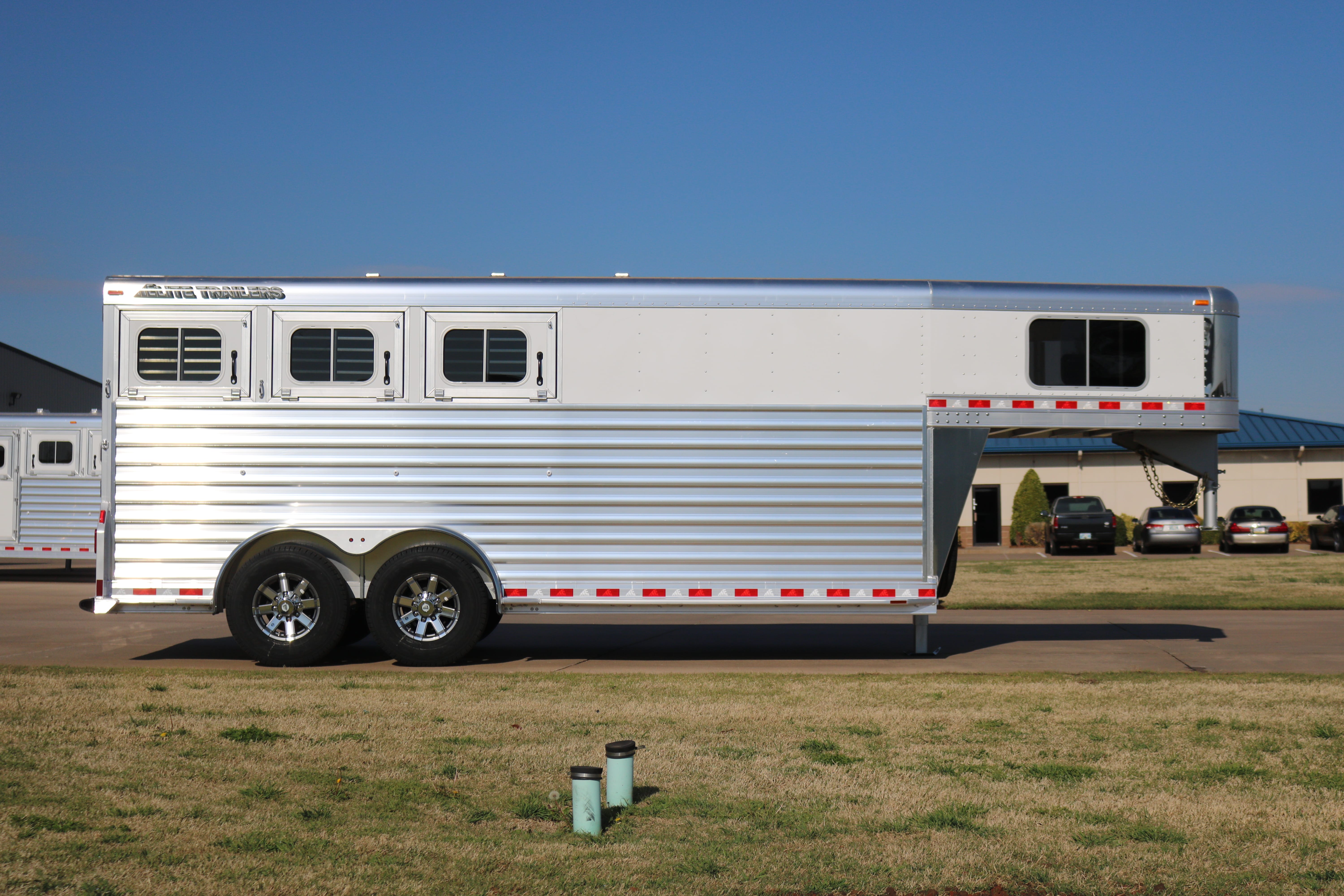 Elite Mustang | Harrison Trailers