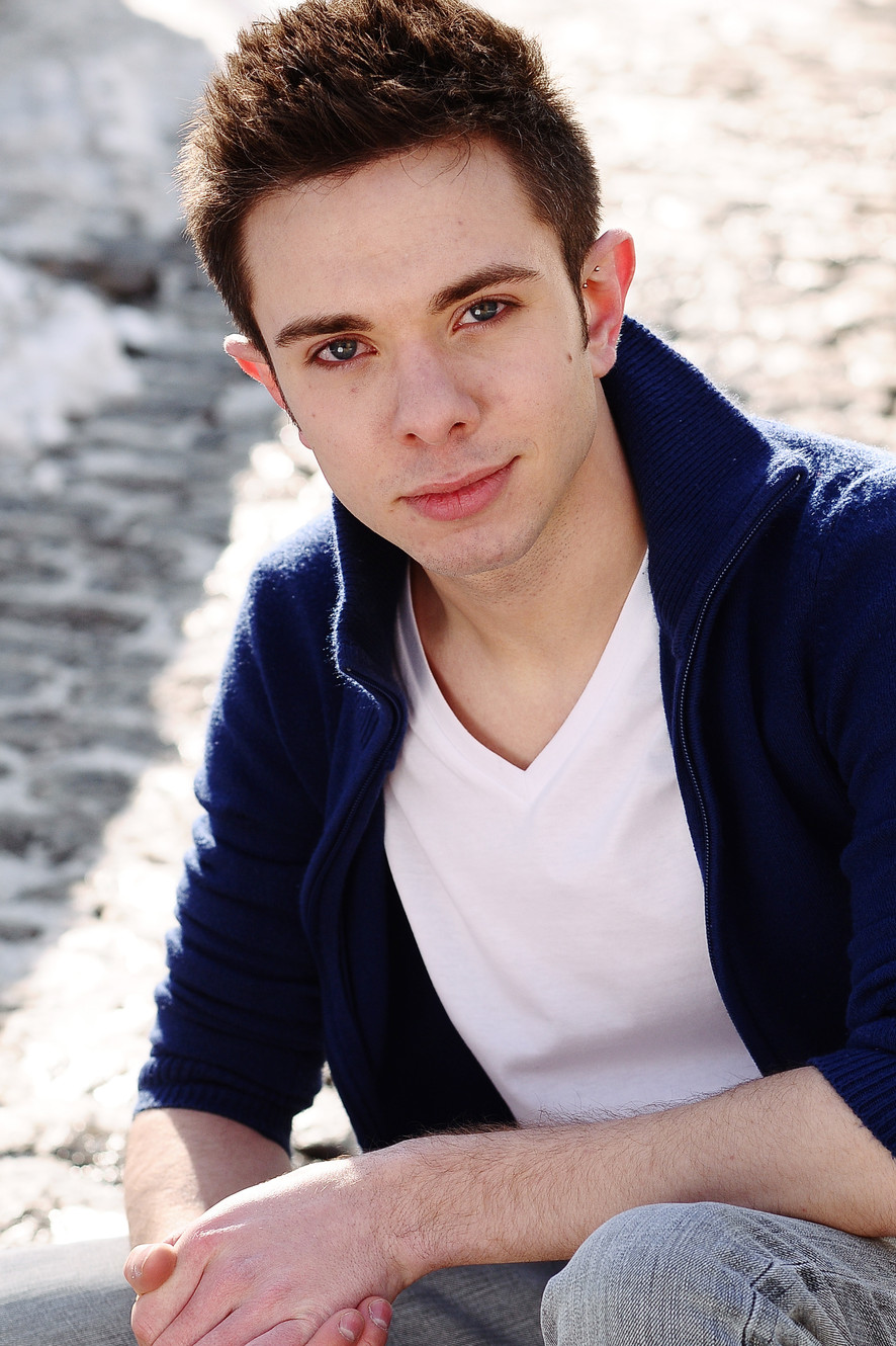 Kevin Hegmann: Actor Singer Comedian