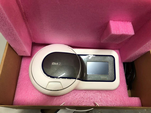 Invitrogen iBlot 2 Gel Transfer Device IB21001 Dry Blotting Sys 60-day ...