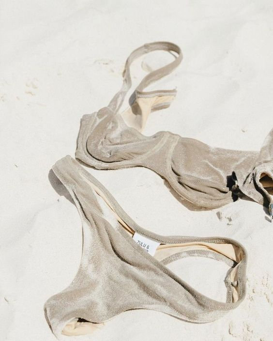 Quel maillot de bain choisir, en fonction de sa morphologie