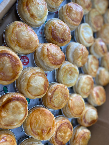 Mini Chicken Pie (20 Pieces) | Loco Loco