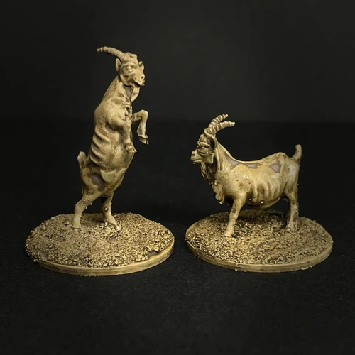 Knucklebones Miniatures Pair of Goats 28mm | 3D KINGDOMS