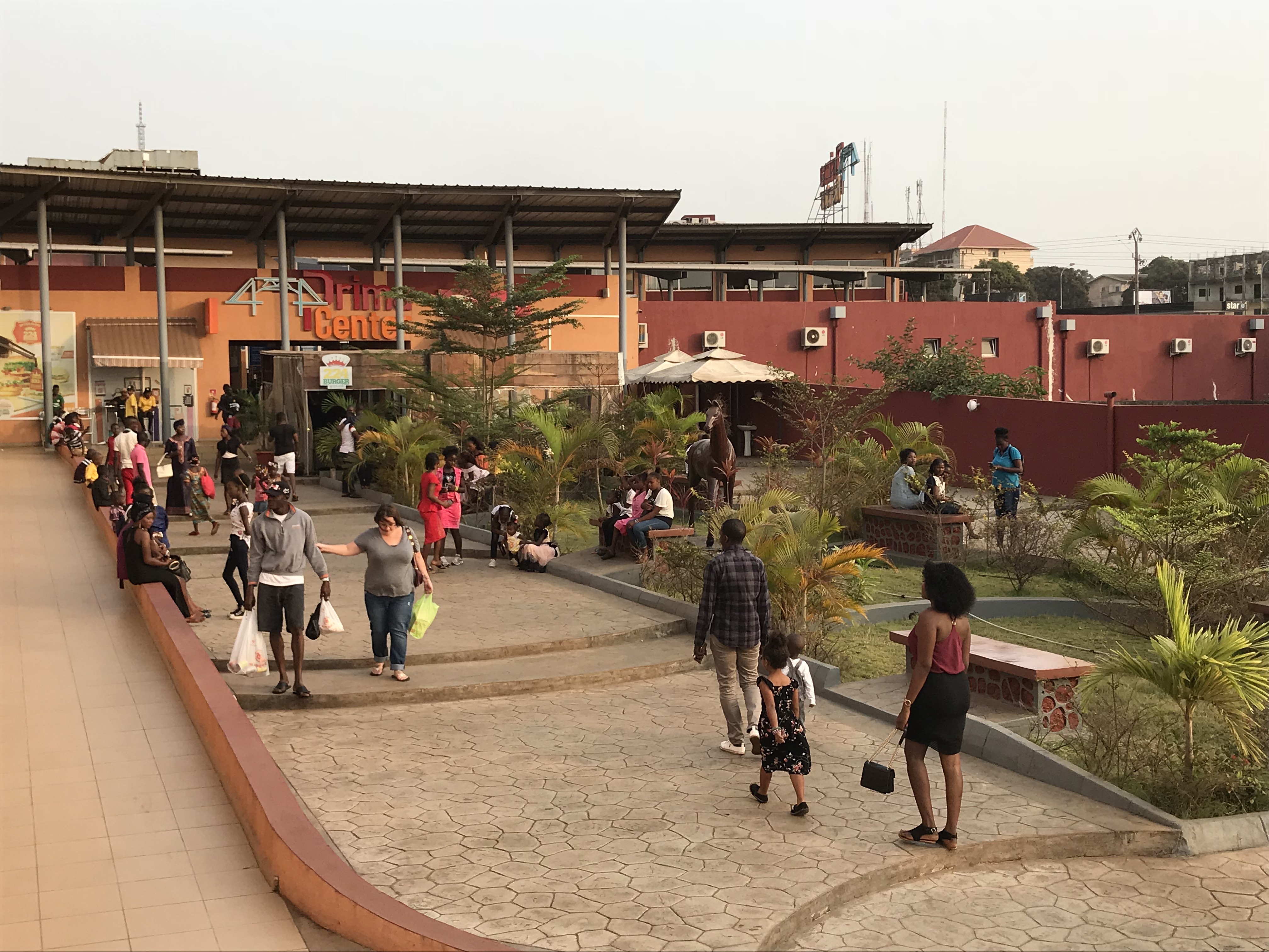 Prima Center Conakry - PHOTOS