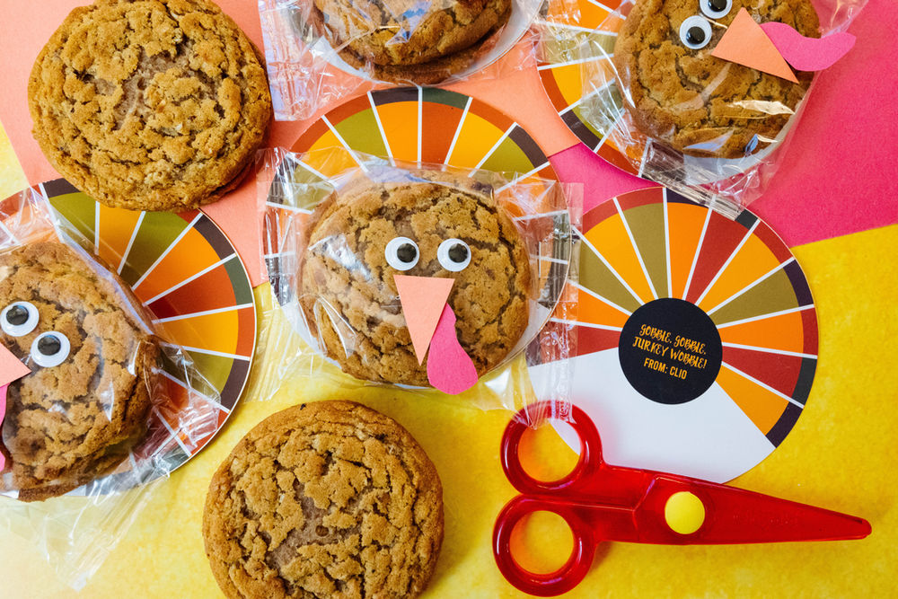 Gobble Gobble Oatmeal Pie Turkey Craft