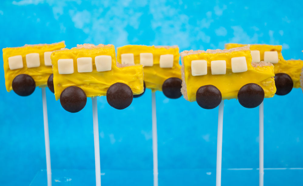 Back-to-School Rice Krispie Buses